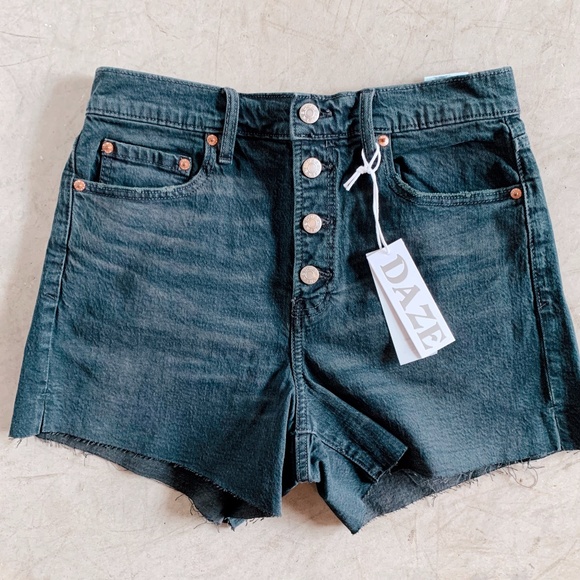 Daze Denim | Shorts | Bottom Line High Rise Shorts | Poshmark